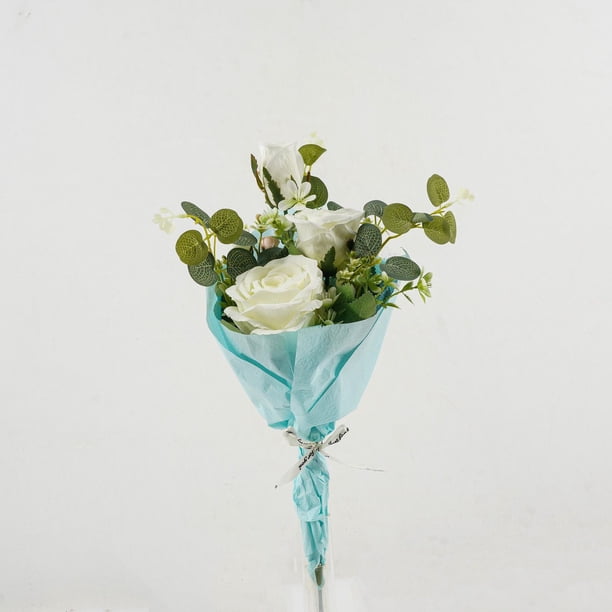 Lerman Decor White rose bouquet, Bouquet of white roses - Walmart.ca