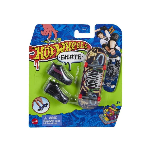 Hot Wheels Skate Tony Hawk Fingerboard & Skate Shoes, Toy for Kids ...