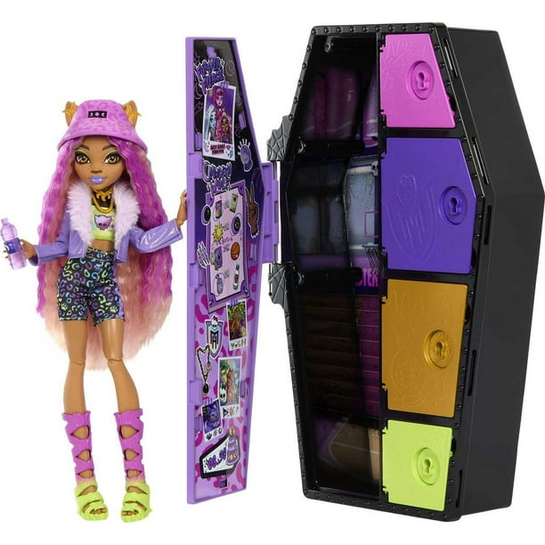 Monster High Skulltimate Secrets Clawdeen Wolf Doll and Fashion Set ...