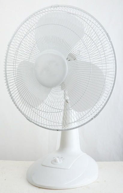 Mainstays 16 Oscillating Table Fan Walmart
