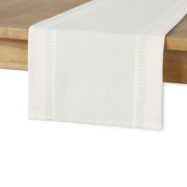 HOMETRENDS Table Runner - Walmart.ca