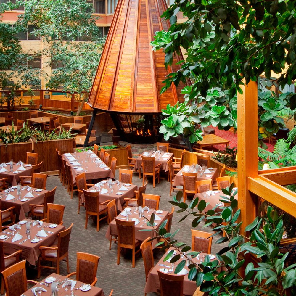 müvExperiences Jasper (AB) 2-night Getaway Package at the Sawridge Inn ...