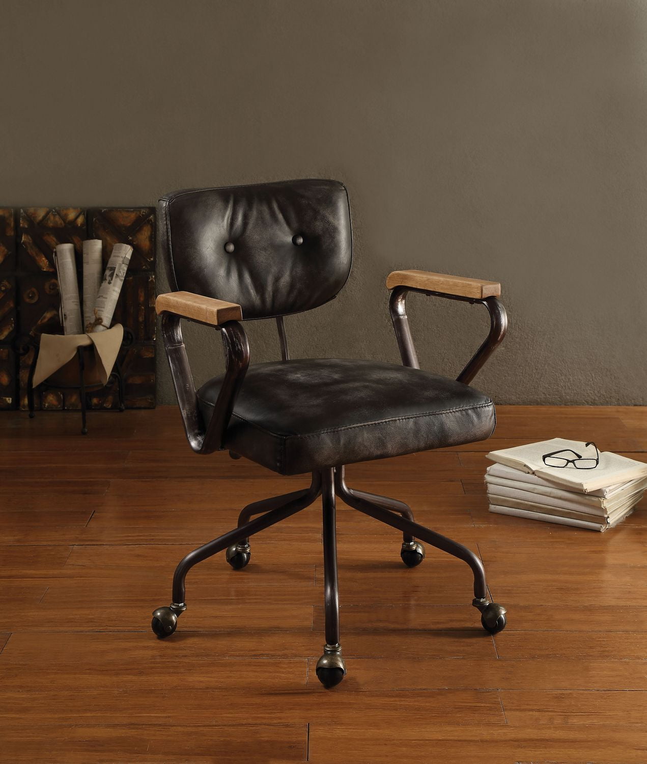 Leather vintage office chair store