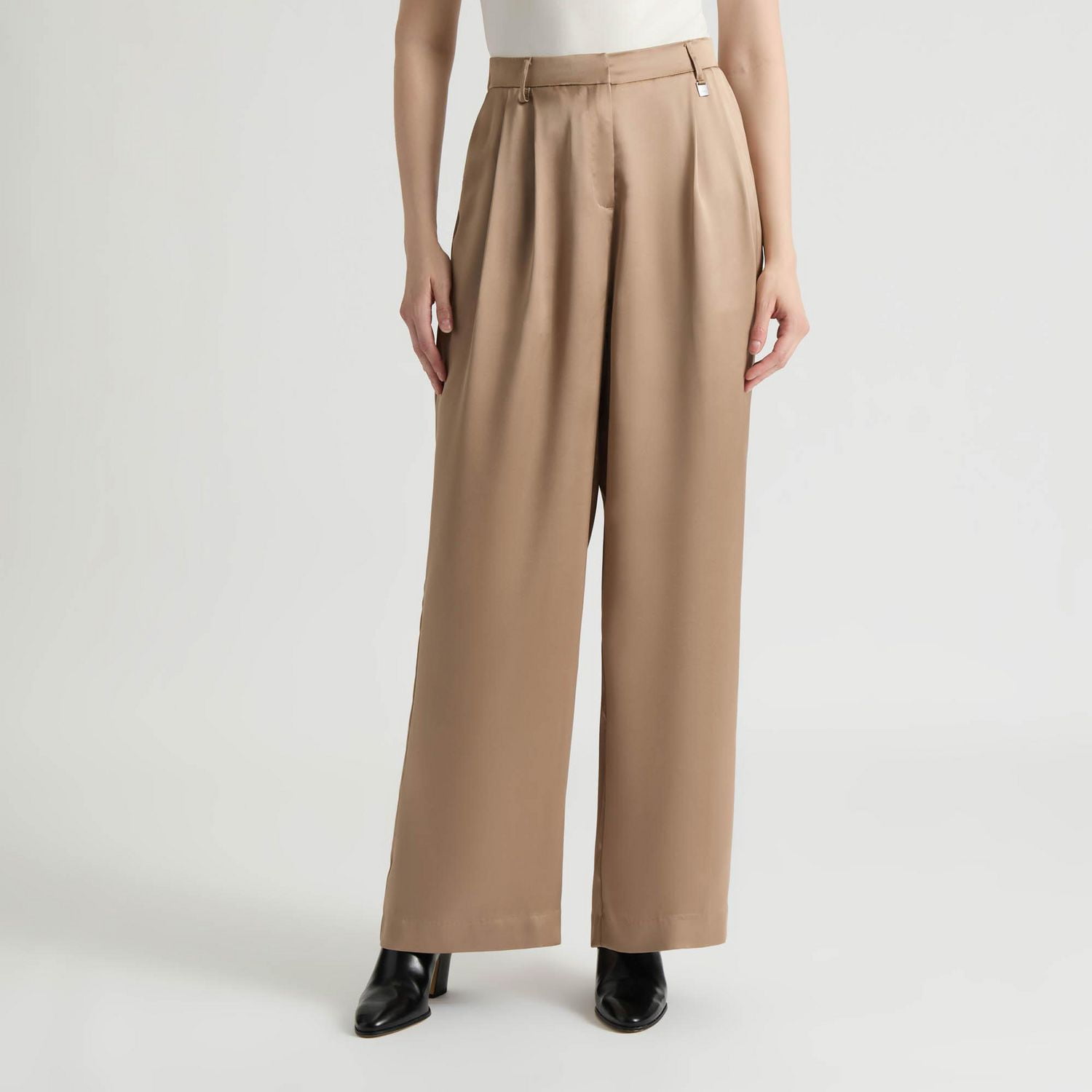 Click here for Mexx Womens Woven Matte Satin Wide Leg Pant Xl prices