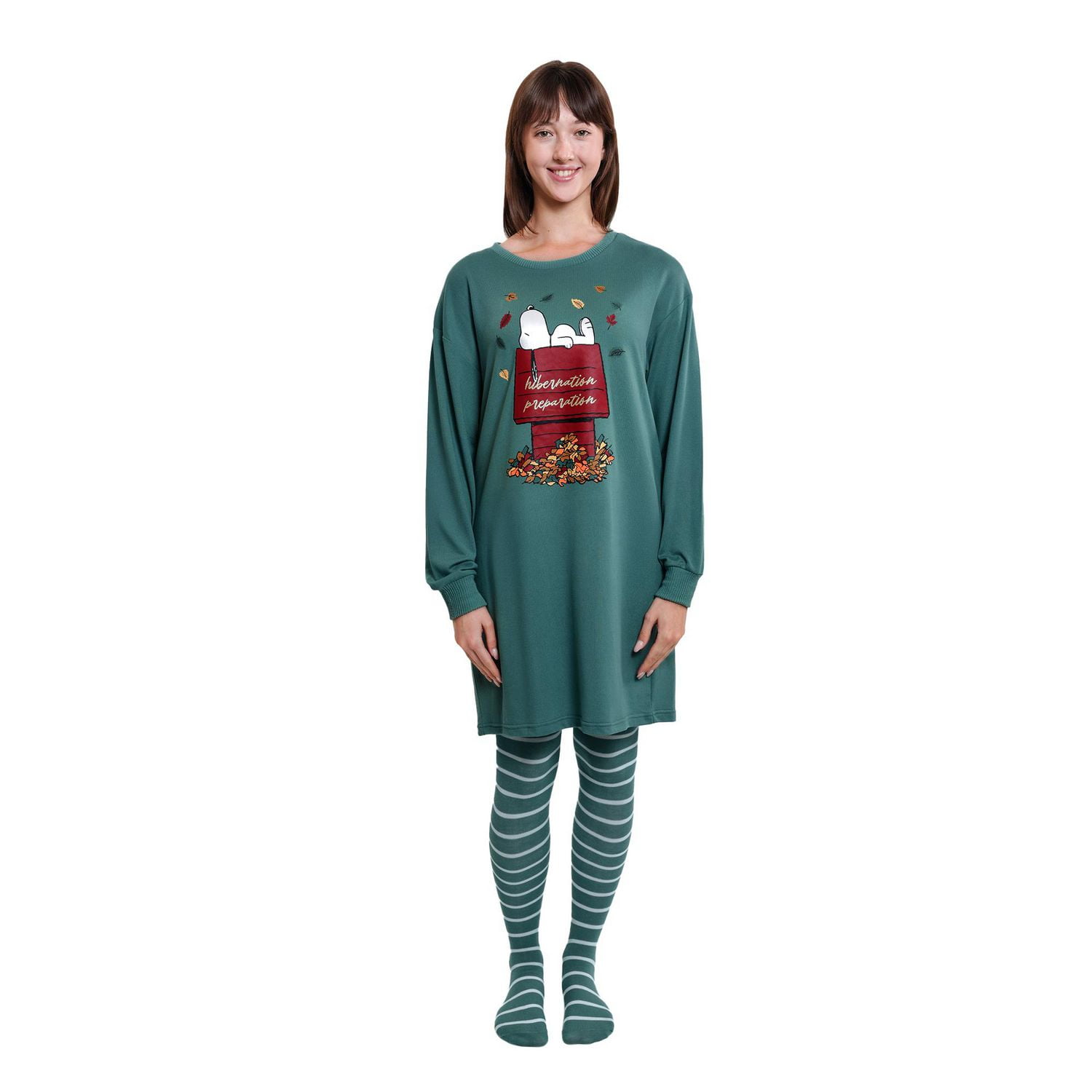 Click here for Peanuts Ladies Sleep Shirt Set With Socks S prices