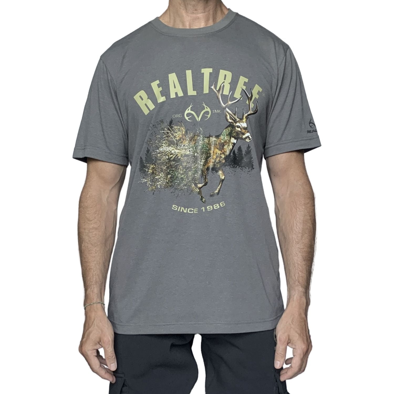Click here for Realtree Real Tree T-Shirt L prices