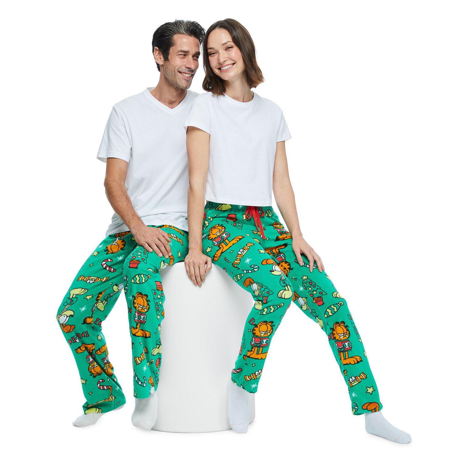 Click here for Garfield Family Holiday Sleep Pant Men M prices
