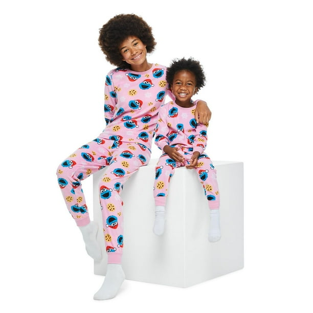 Sesame Street Family Holiday Cookie Monster Pajamas - Walmart.ca