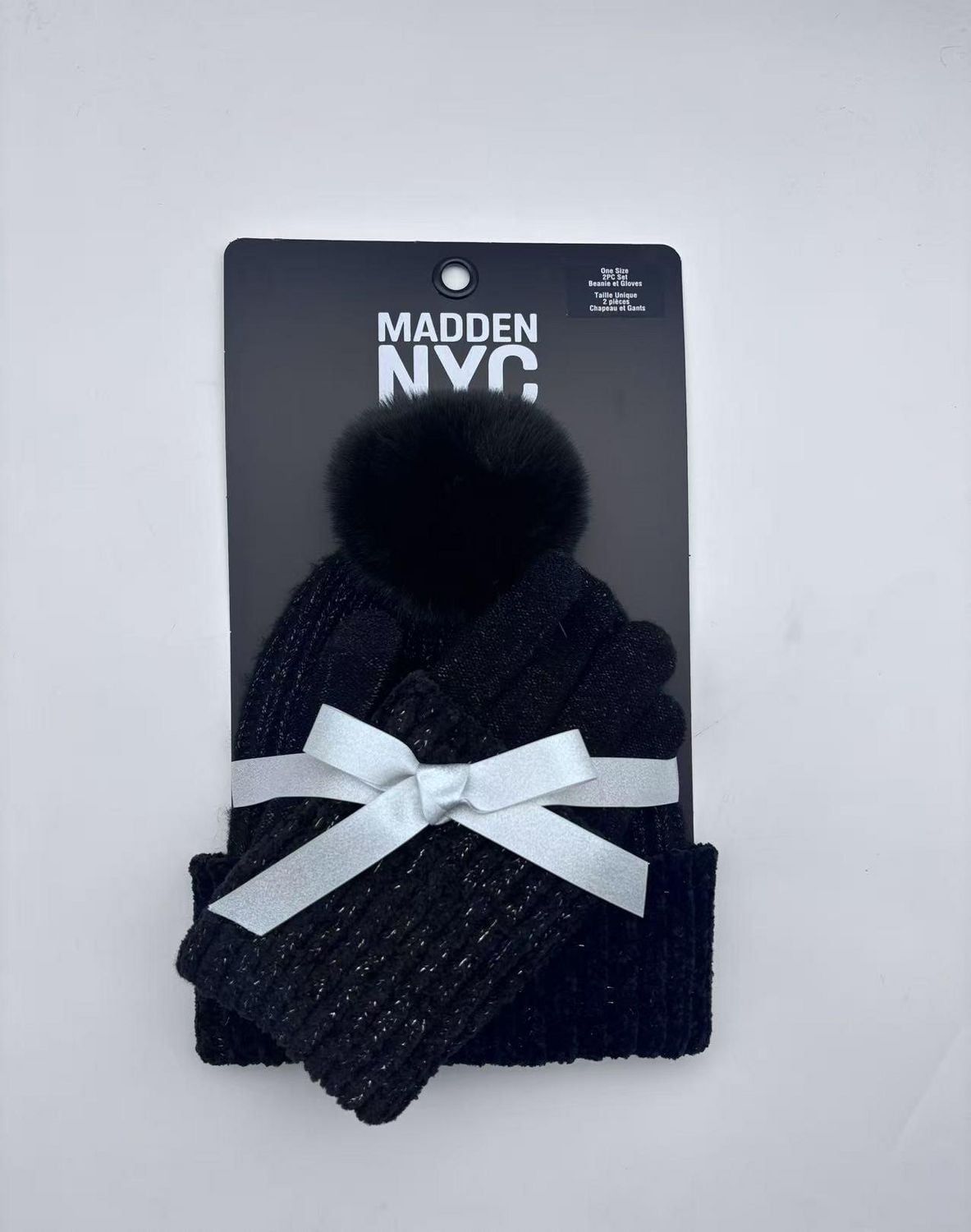 Click here for Madden Nyc Beanie W Cuff Gloves One Size prices
