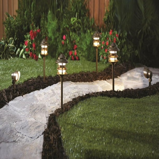 hometrends Frayser Quickfit LED Pathway Lighting Set - Walmart.ca