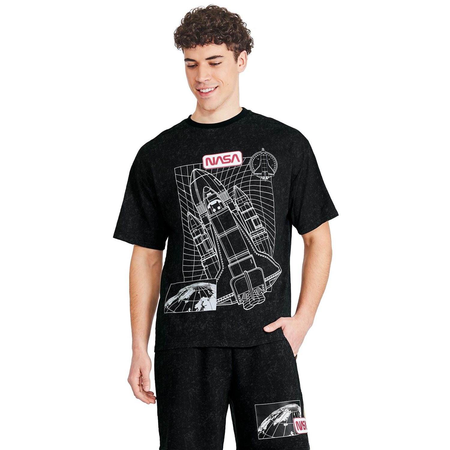 Click here for Nasa Mens Graphic T-Shirt L prices