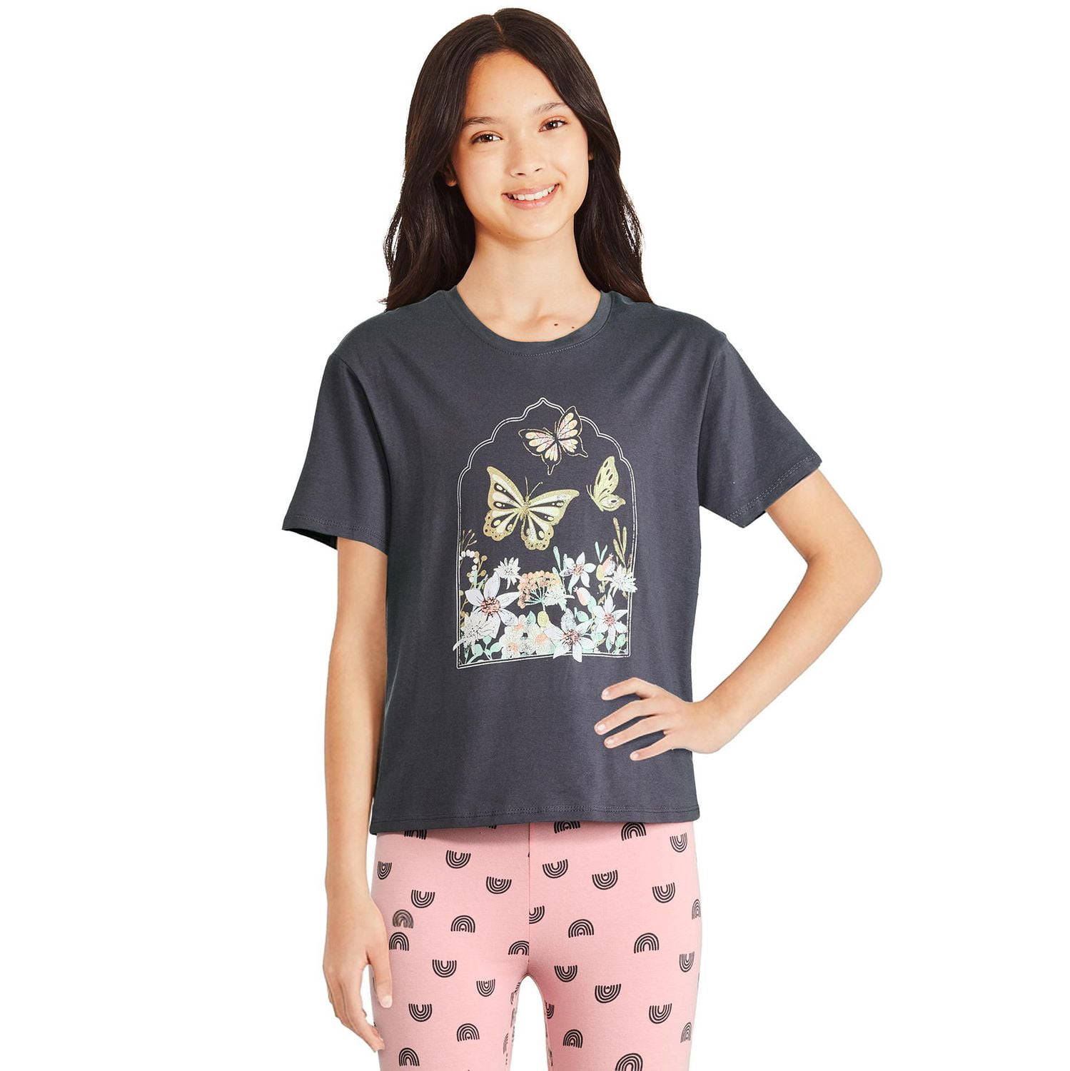 Click here for George Girls Graphic T-Shirt M prices