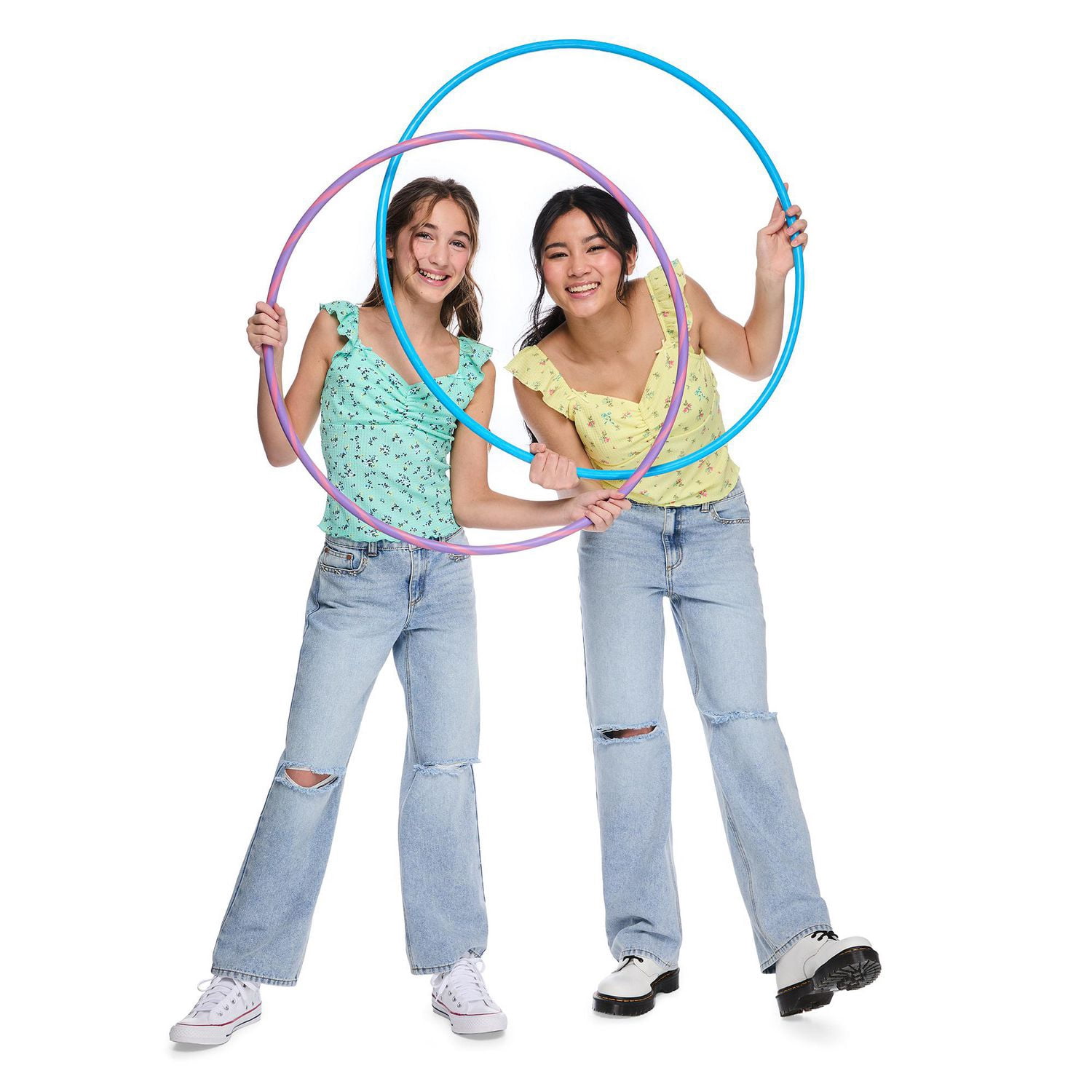 Click here for My Sisters Closet Girls Bow Rivet Wide Leg Jean 14 prices