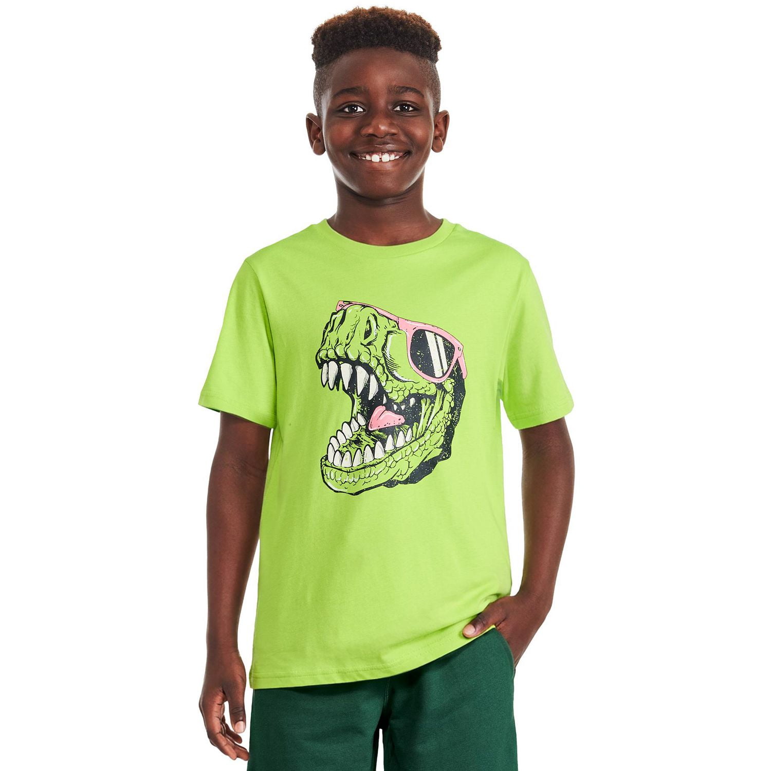 Click here for George Boys Graphic T-Shirt L prices