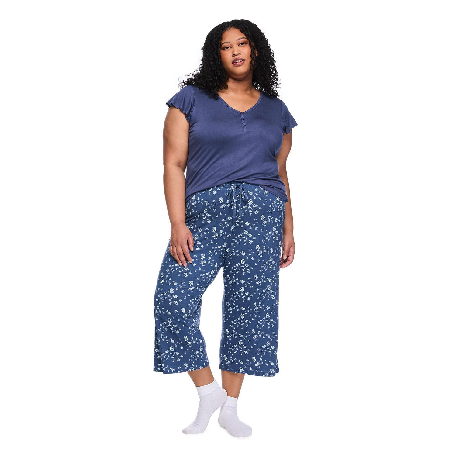 Click here for George Womens Plus Two Piece Capri Pajama Set 3x prices