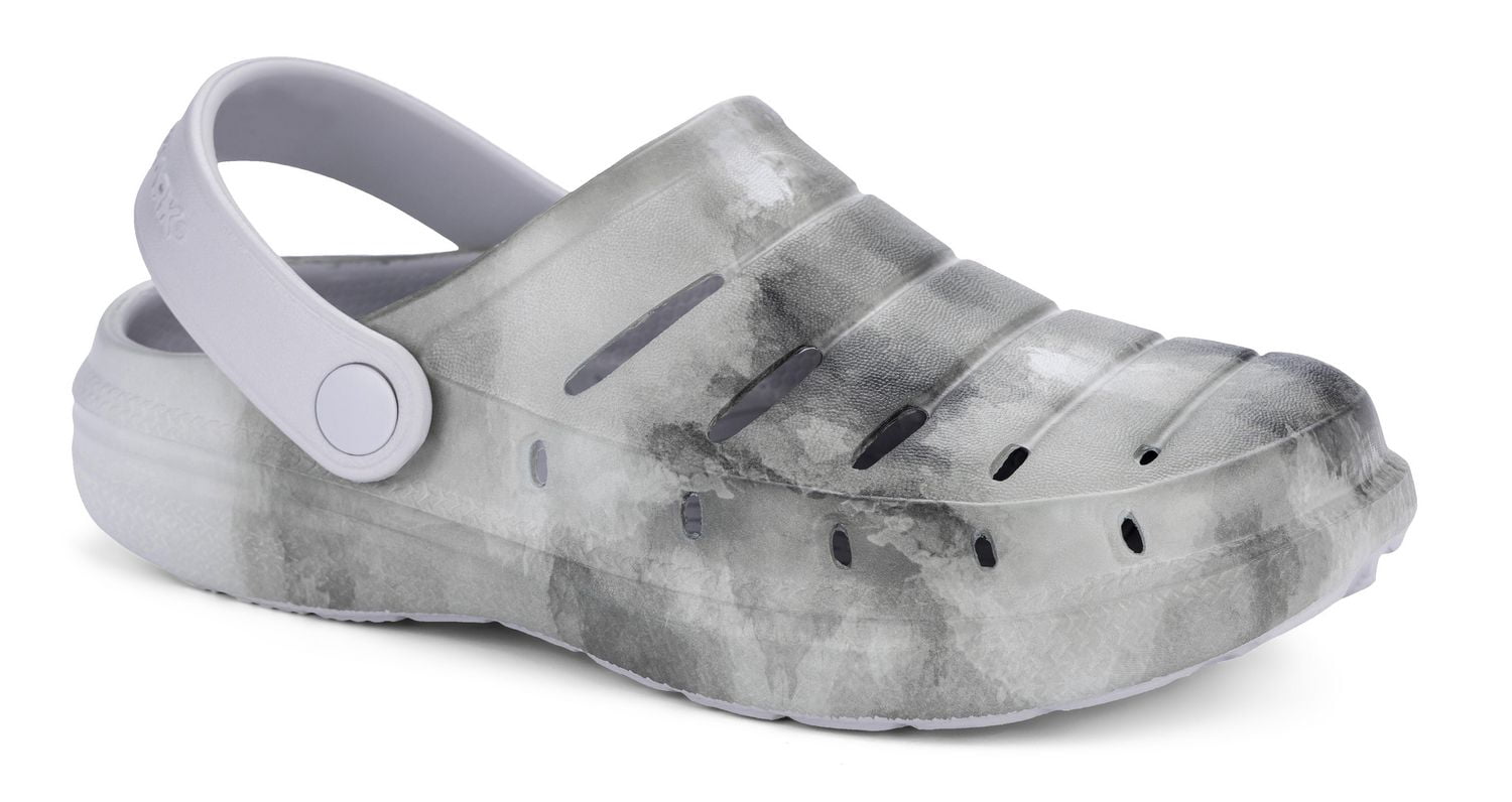 Click here for Rugged Shark Boys Clog Sandals 13 prices