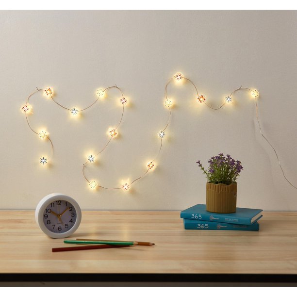 Disney Frozen II String Lights, 6.5ft/LED Powered/On/Off Switch ...