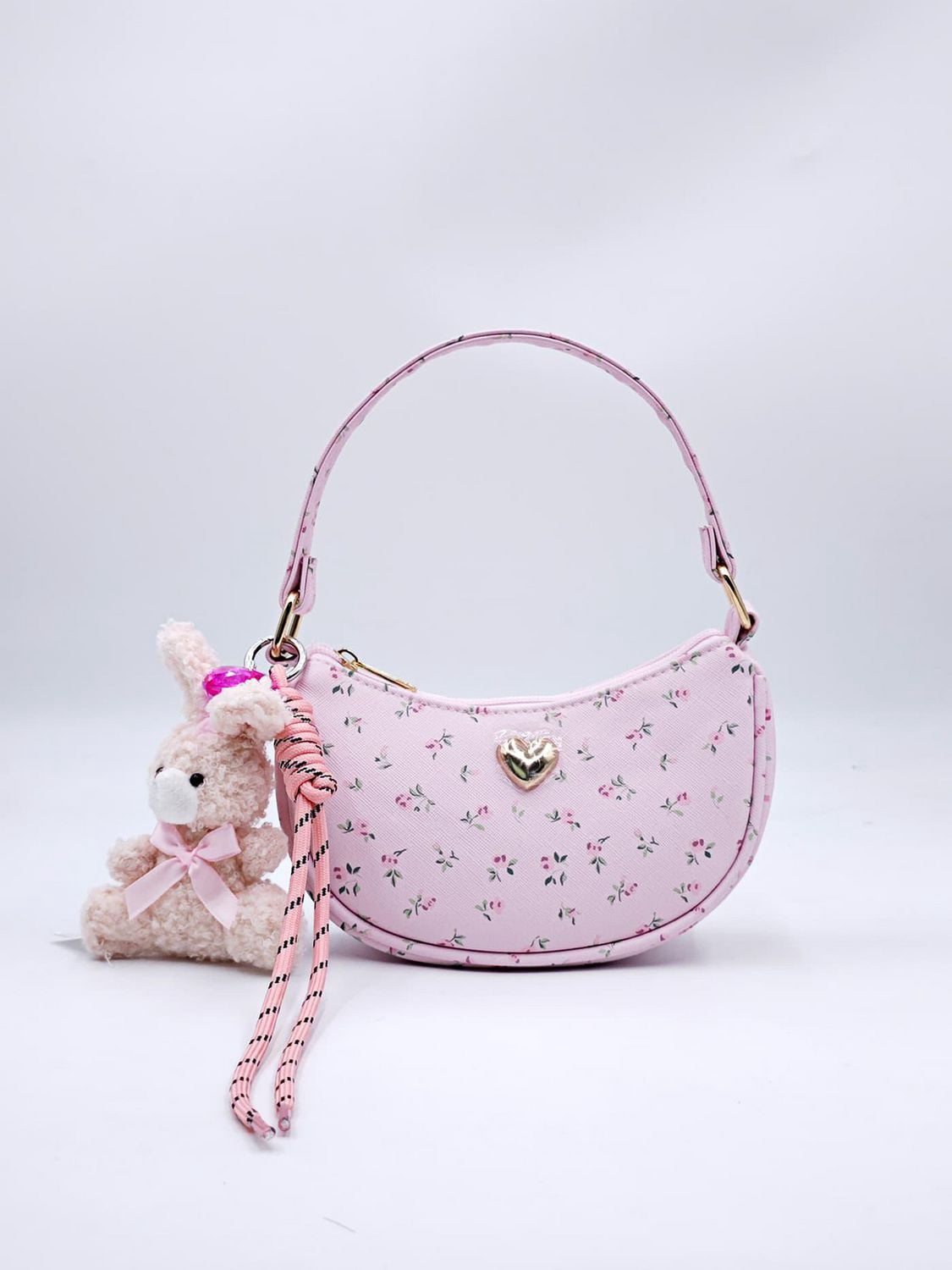 Click here for Chasing Rainbows Purse One Size prices