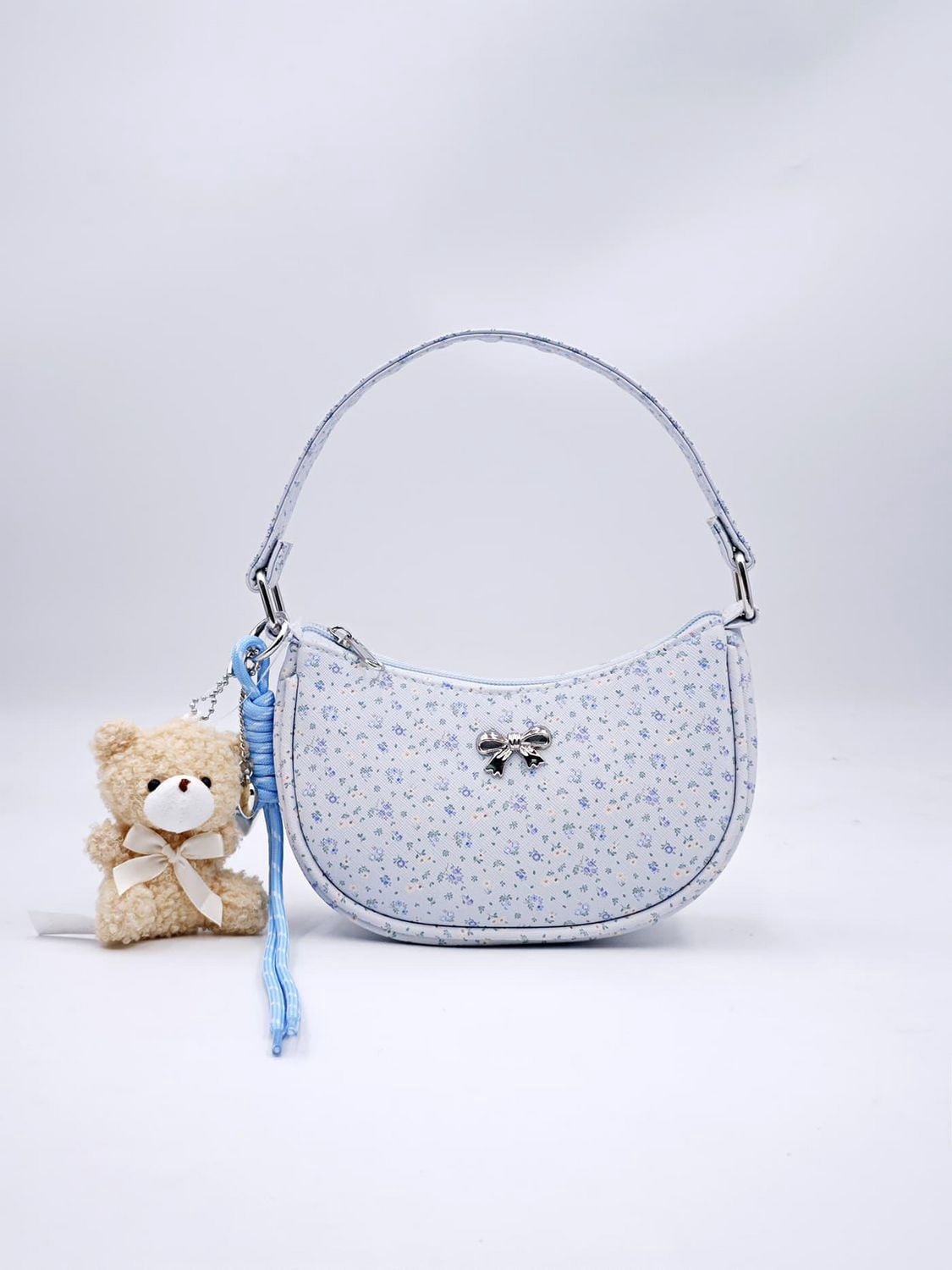 Click here for Chasing Rainbows Purse One Size prices