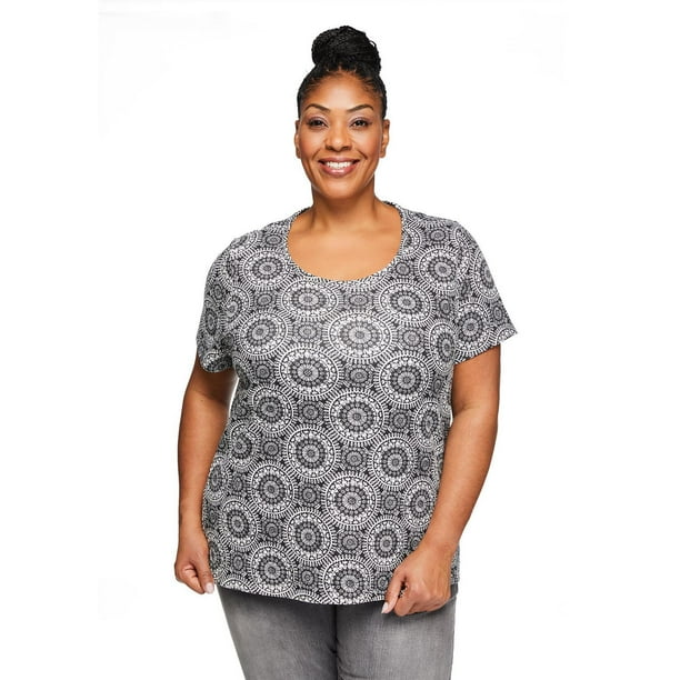 Iyla Plus Women's Crew Neckline Tee - Walmart.ca