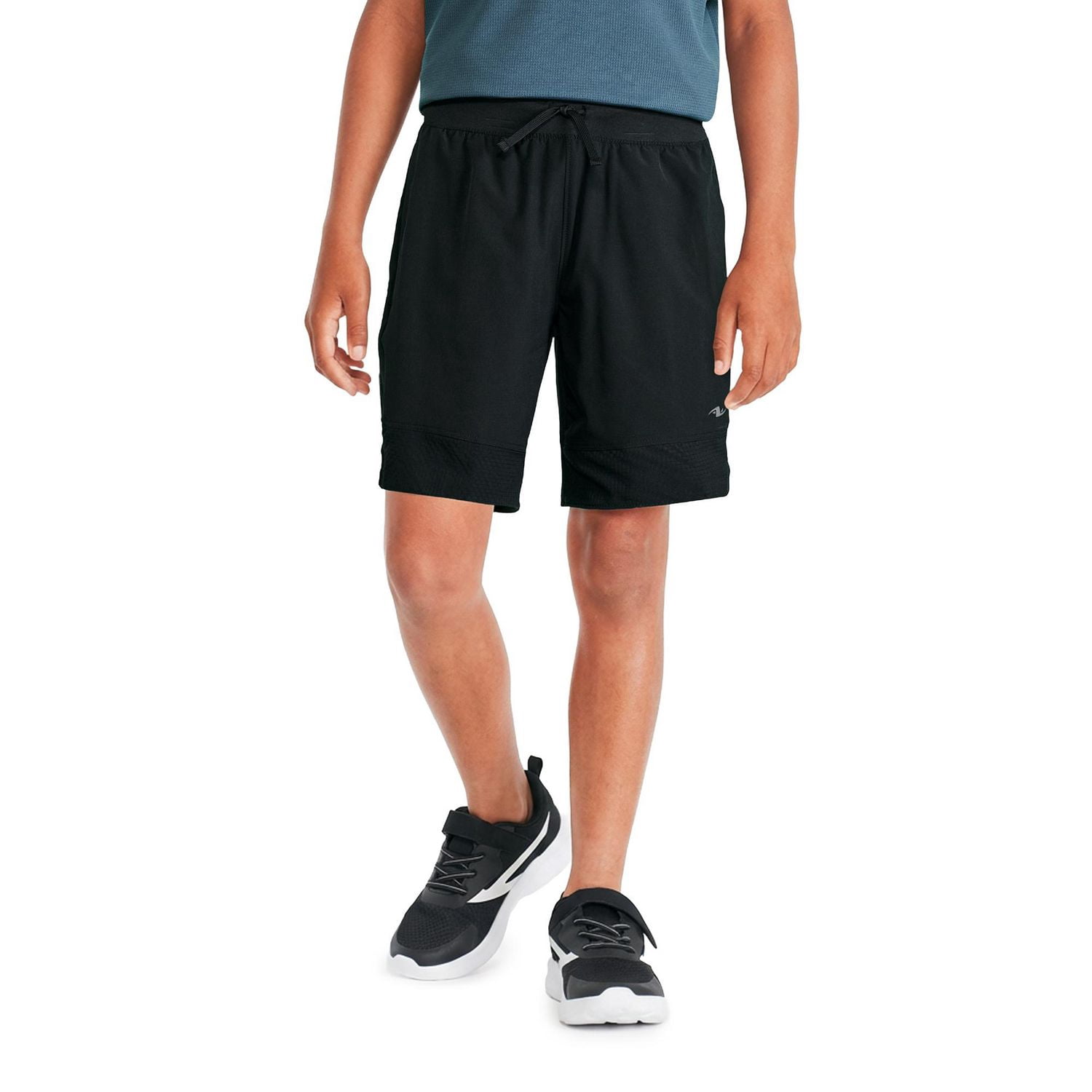 Click here for Athletic Works Boys Stretch Woven Short M prices