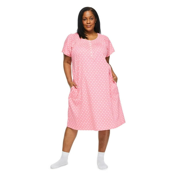 Iyla Women's Plus Scoop Neckline Gown, Sizes 1X-4X - Walmart.ca