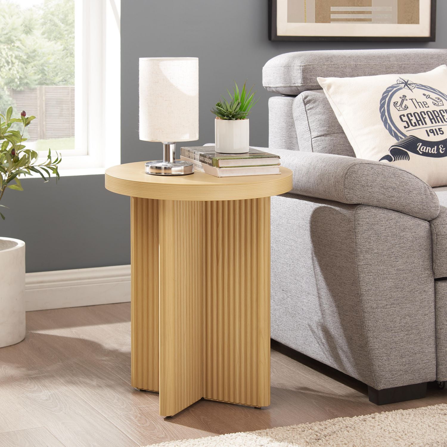 Better Homes & Gardens Lillian Fluted End Table, Light Honey - Walmart.ca