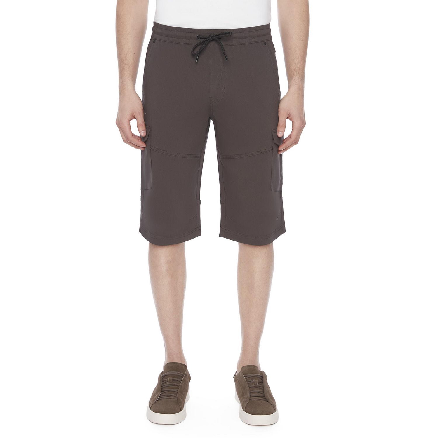 Click here for Dark Black Mens Pull On Cargo Capri Short L prices