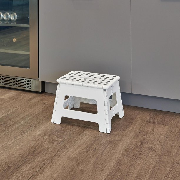 MAINSTAYS Foldable Step Stool, 1 pc - Walmart.ca