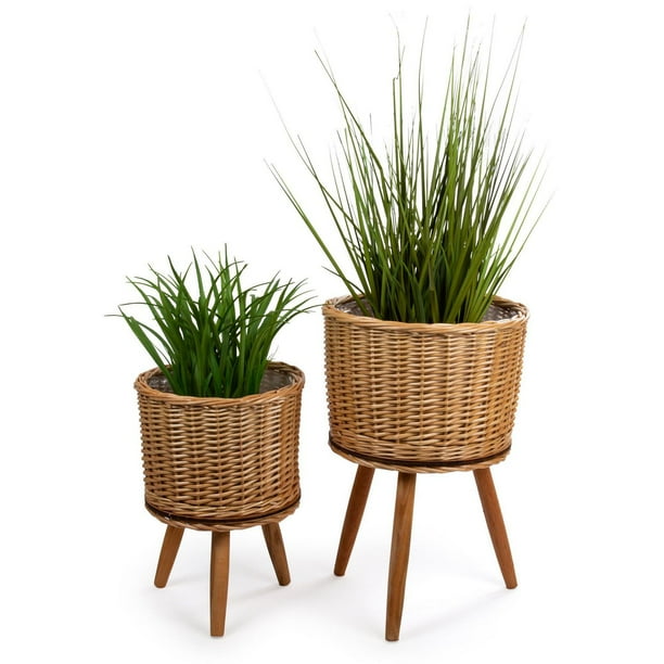 Truu Design Decorative Natural Wicker Planter Set with Wooden Legs ...