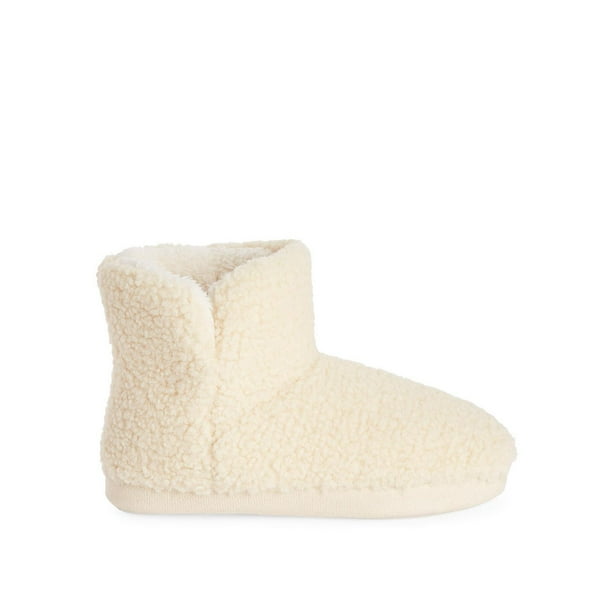 Time and Tru Women's Sherpa Slippers - Walmart.ca