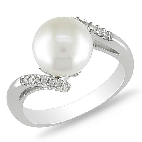 Click here for Miabella 9-9.5 Mm Cultured Freshwater White Pearl... prices