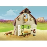 PLAYMOBIL Barn with Lucky, Pru & Abigail 70118 Play Set - Walmart.ca