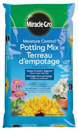 Miracle-Gro Moisture Control Potting Mix 56.6L - Walmart.ca