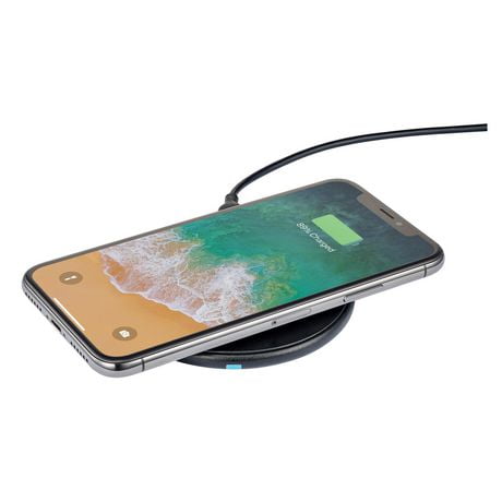 Click here for Onn. Onn Micro-Usb 5 W Qi Wireless Charging Pad Bl... prices