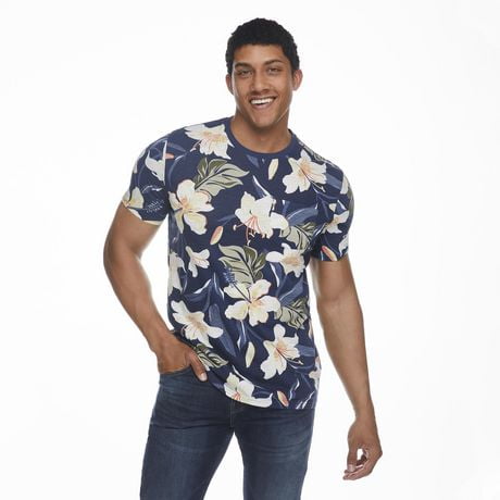Click here for George Mens Printed Pocket Tee Navy L prices