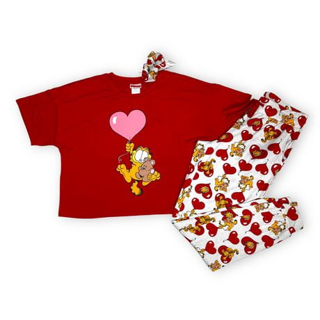 Garfield Ladies pj set. This pyjama set has a short sleeve boxy tee and ...