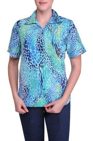 Alia Women's Short Sleeve Collar Button Front Blouse | Walmart Canada