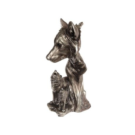 Click here for Ih Casa D Cor Polyresin Silver Wolf Pack Figurine... prices