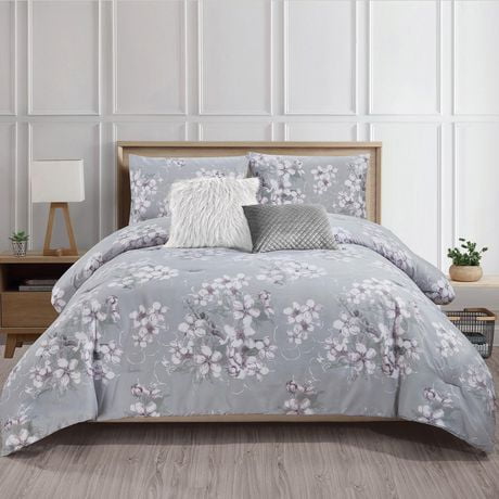 Click here for Safdie & Co. Comforter Set 5Pc K Alysse Multi King prices