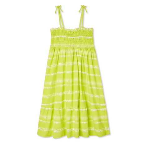 Click here for George Girls Smocked Dress Green S prices