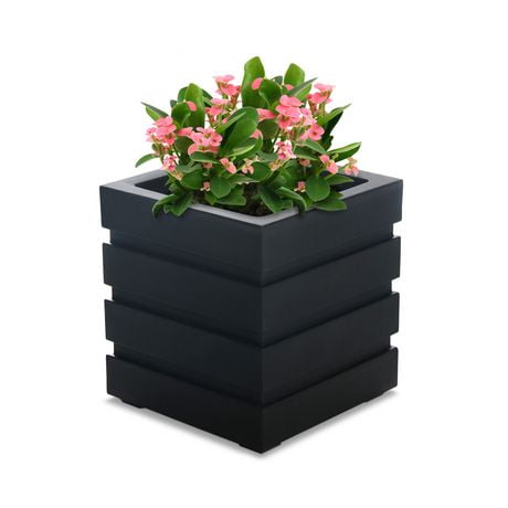 Click here for Mayne Freeport Patio Planter 18X18 Black prices