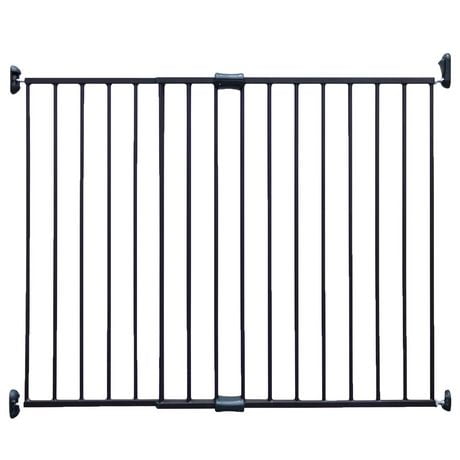 Click here for Finn & Winston Expandable Metal Gate - Bronze Bron... prices