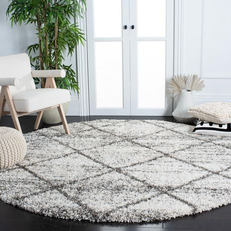Click here for Safavieh Hudson Amias Geometric Shag Area Rug Grey... prices