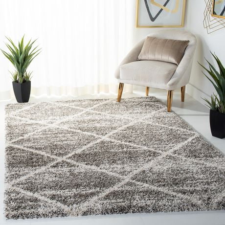 Click here for Safavieh Hudson Amias Geometric Shag Area Rug Dist... prices