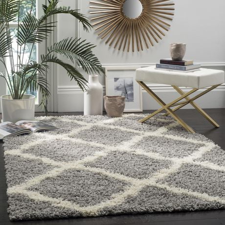 Click here for Safavieh Dallas Logan Geometric Shag Area Rug Grey... prices