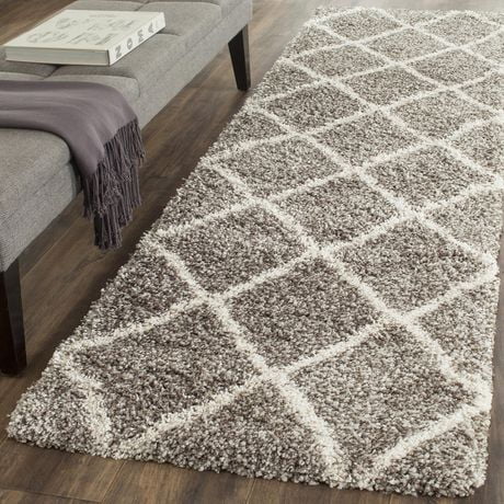 Click here for Safavieh Hudson Amias Geometric Shag Area Rug Grey... prices