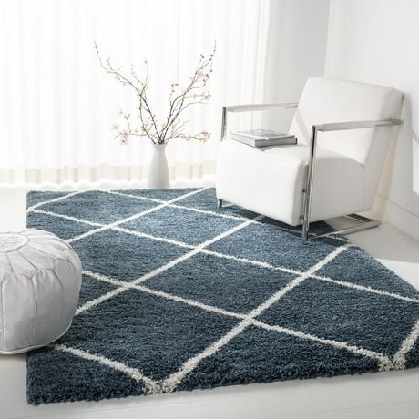 Click here for Safavieh Hudson Amias Geometric Shag Area Rug Slat... prices