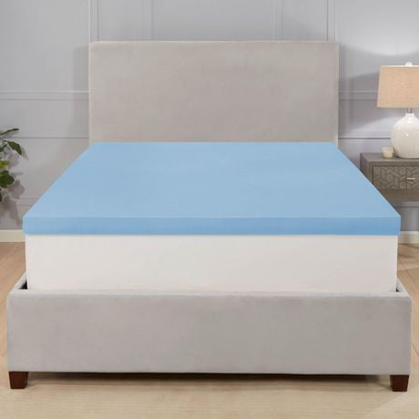 Surmatelas en mousse à mémoire infusée au gel de 7,8 cm Dream ...