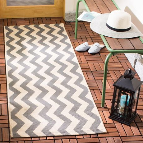 Click here for Safavieh Courtyard Ayden Chevron Outdoor Area Rug... prices